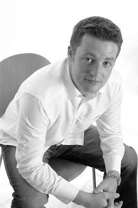 Sam Harland – Comedy Station Comedy Club